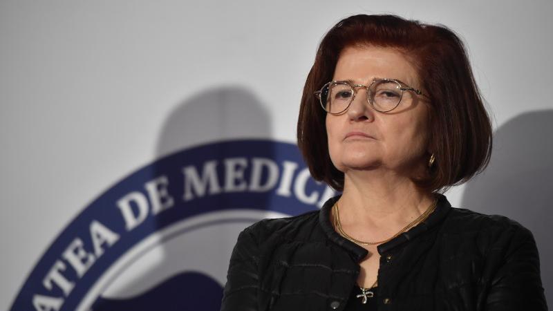 "Nu există cancere, ci există pacienți cu cancer". Prof. univ. dr ...